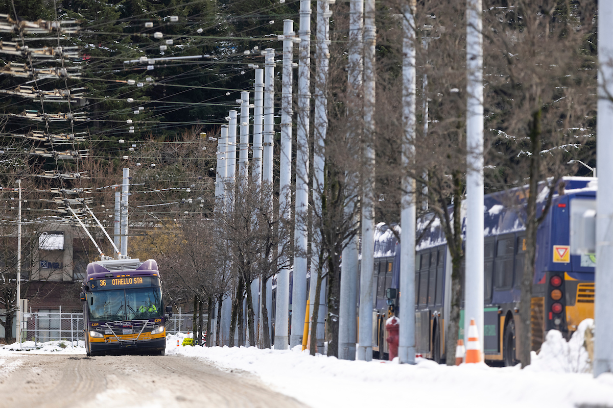 Snow storm in Seattle Dec 30 – Metro Matters